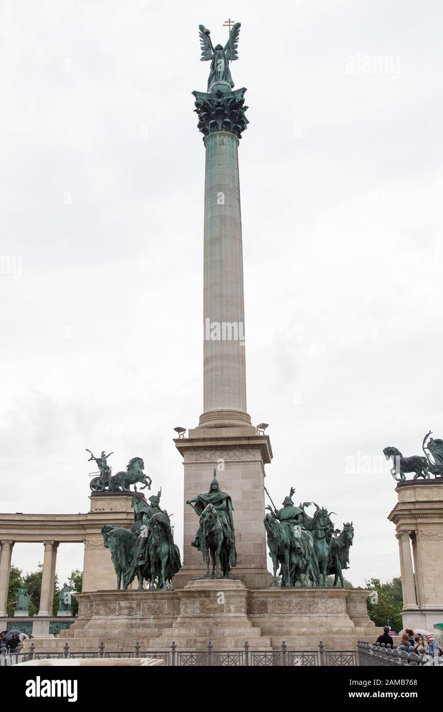 Millenium monument in heroes hi-res stock photography and images - Alamy