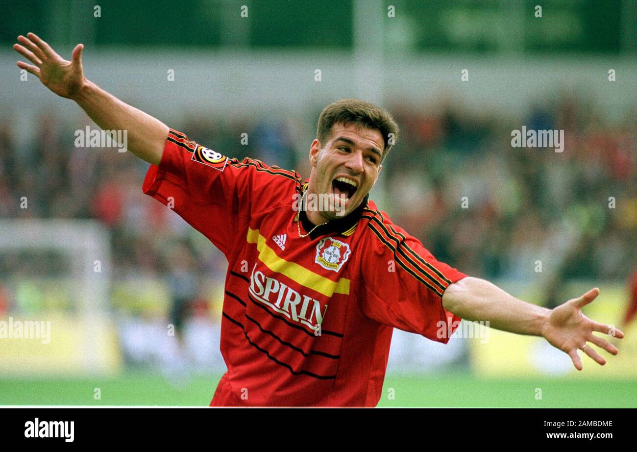 00 04 1999 hi-res stock photography and images - Alamy