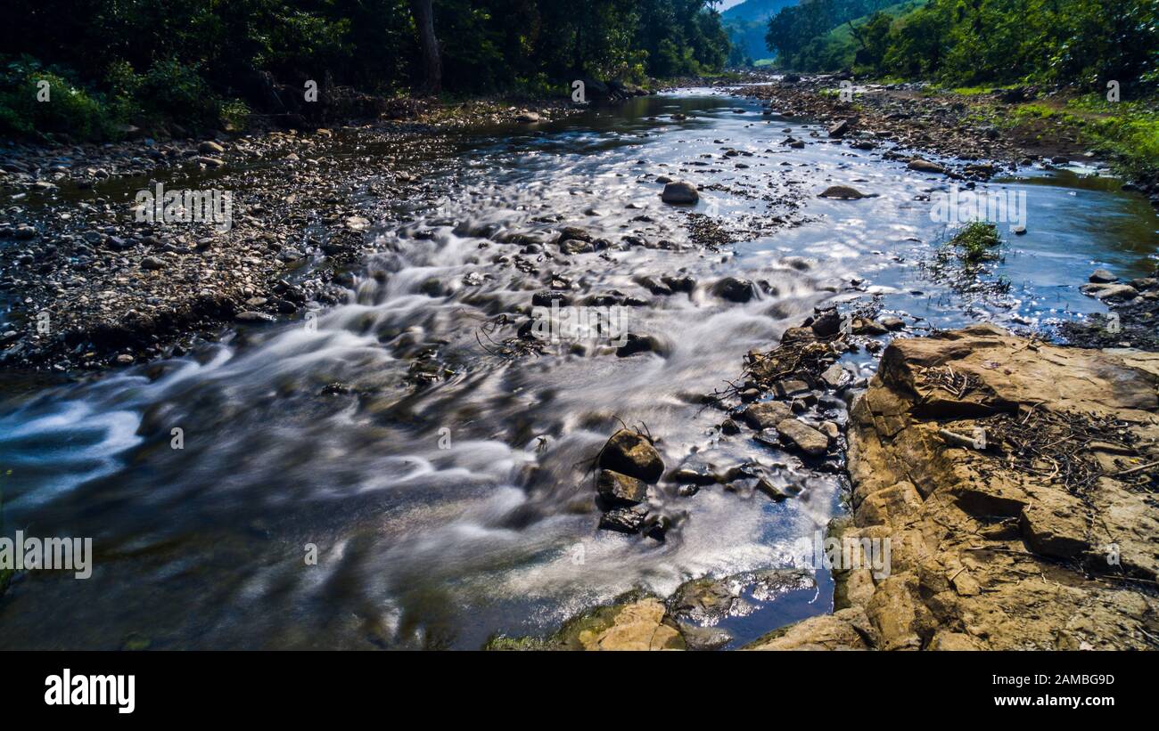 Awesome landscape of Zarwani waterfall, Dhirkhadi, Gujarat Stock Photo ...