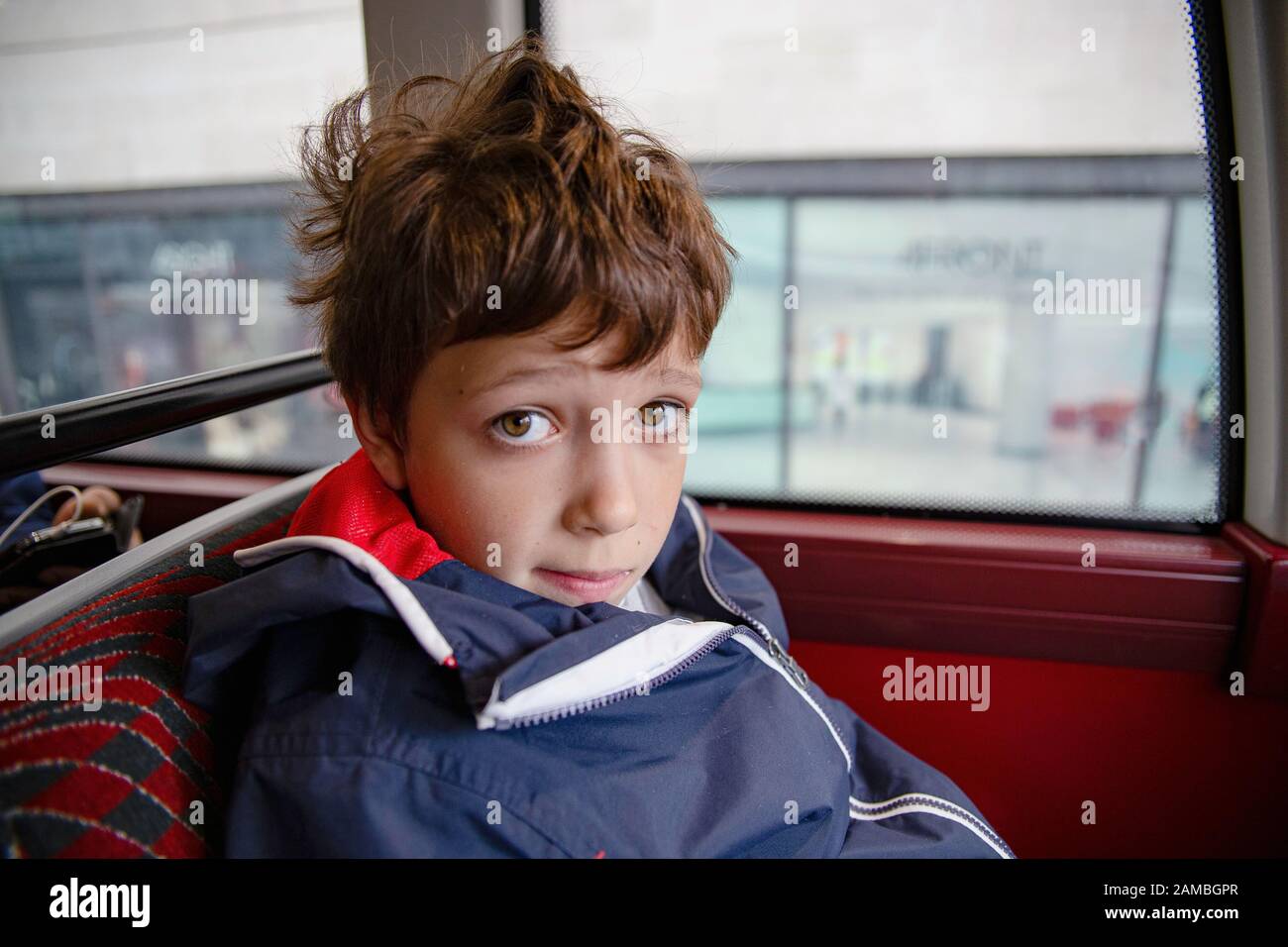 Sad child school bus hi-res stock photography and images - Alamy