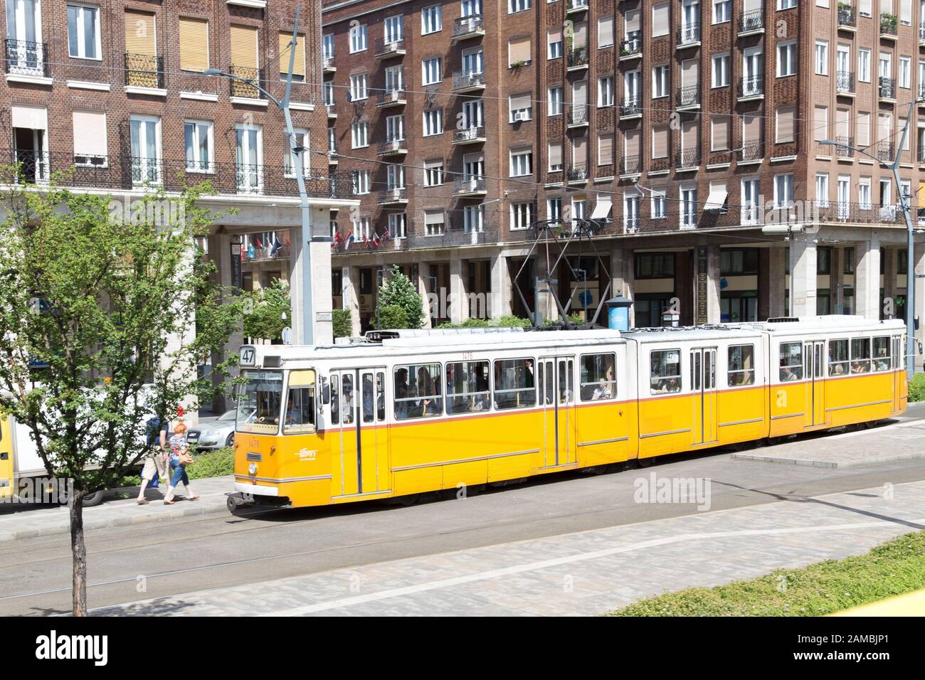 City tour hungary hi-res stock photography and images - Alamy