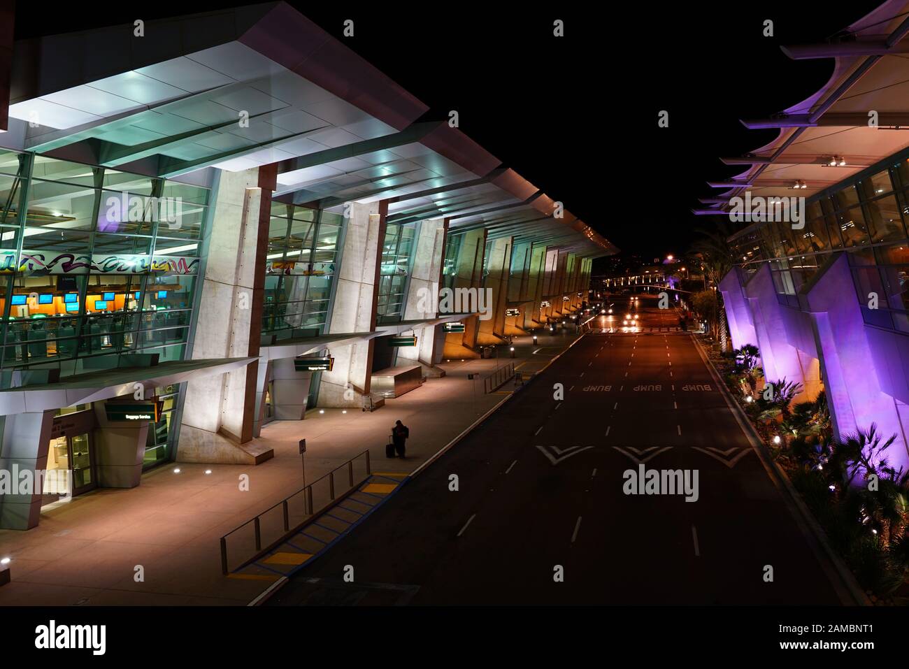 SAN DIEGO, CA -6 JAN 2020- View of the San Diego International Airport ...