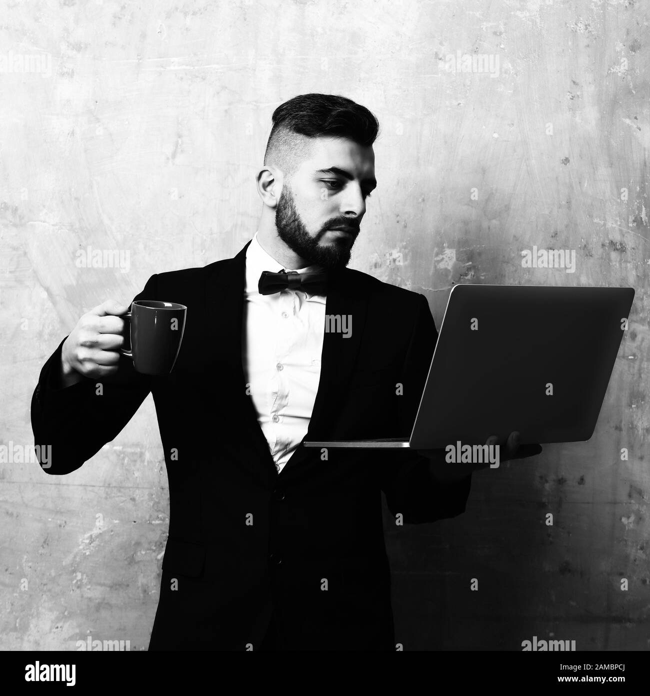 Cracked internet concept Black and White Stock Photos & Images - Alamy