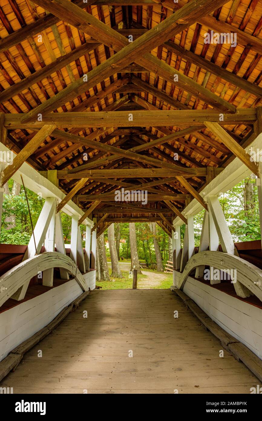 Wooden covered bridge timber arch hi-res stock photography and images ...