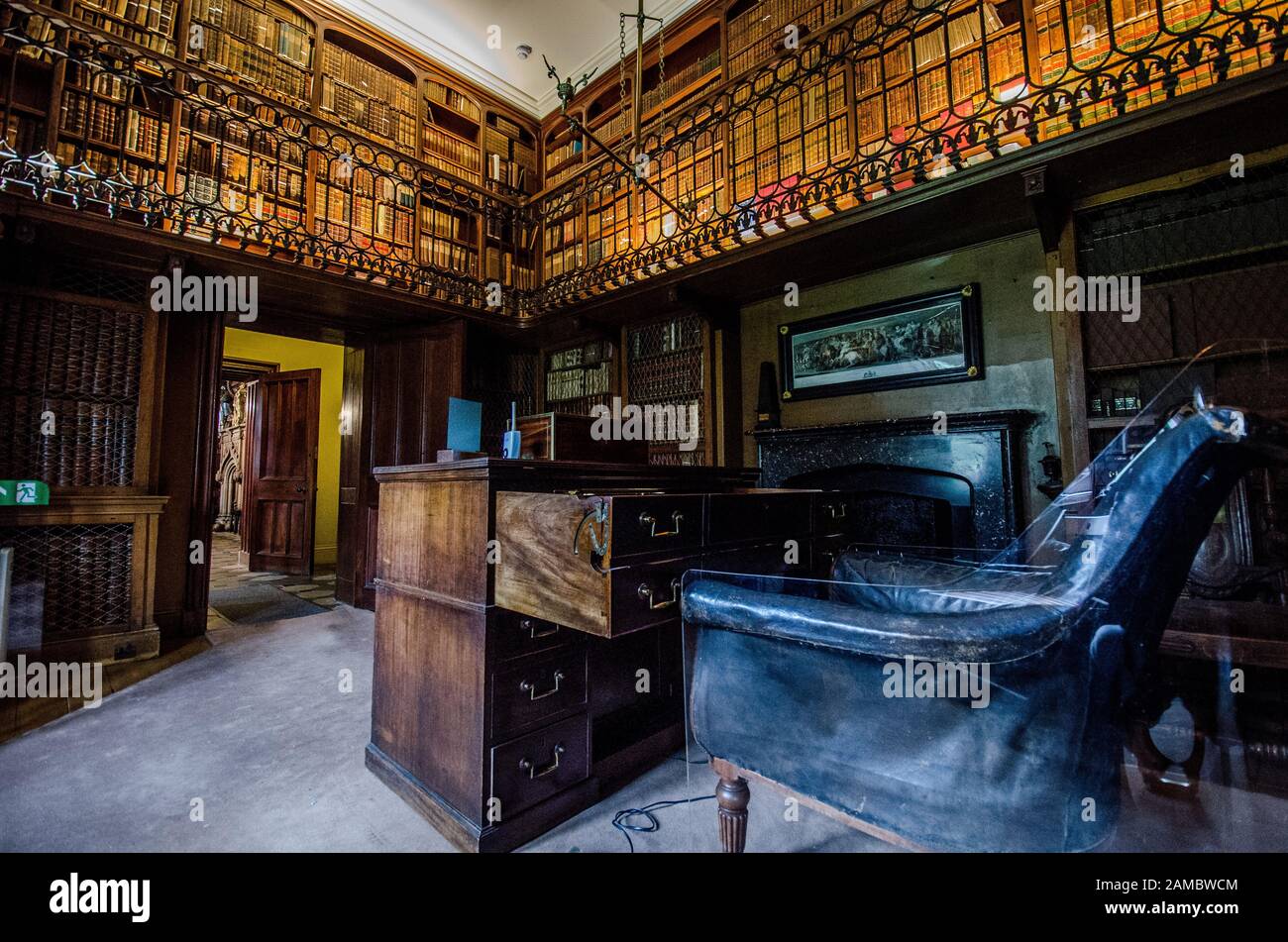 Abbotsford house hi-res stock photography and images - Alamy