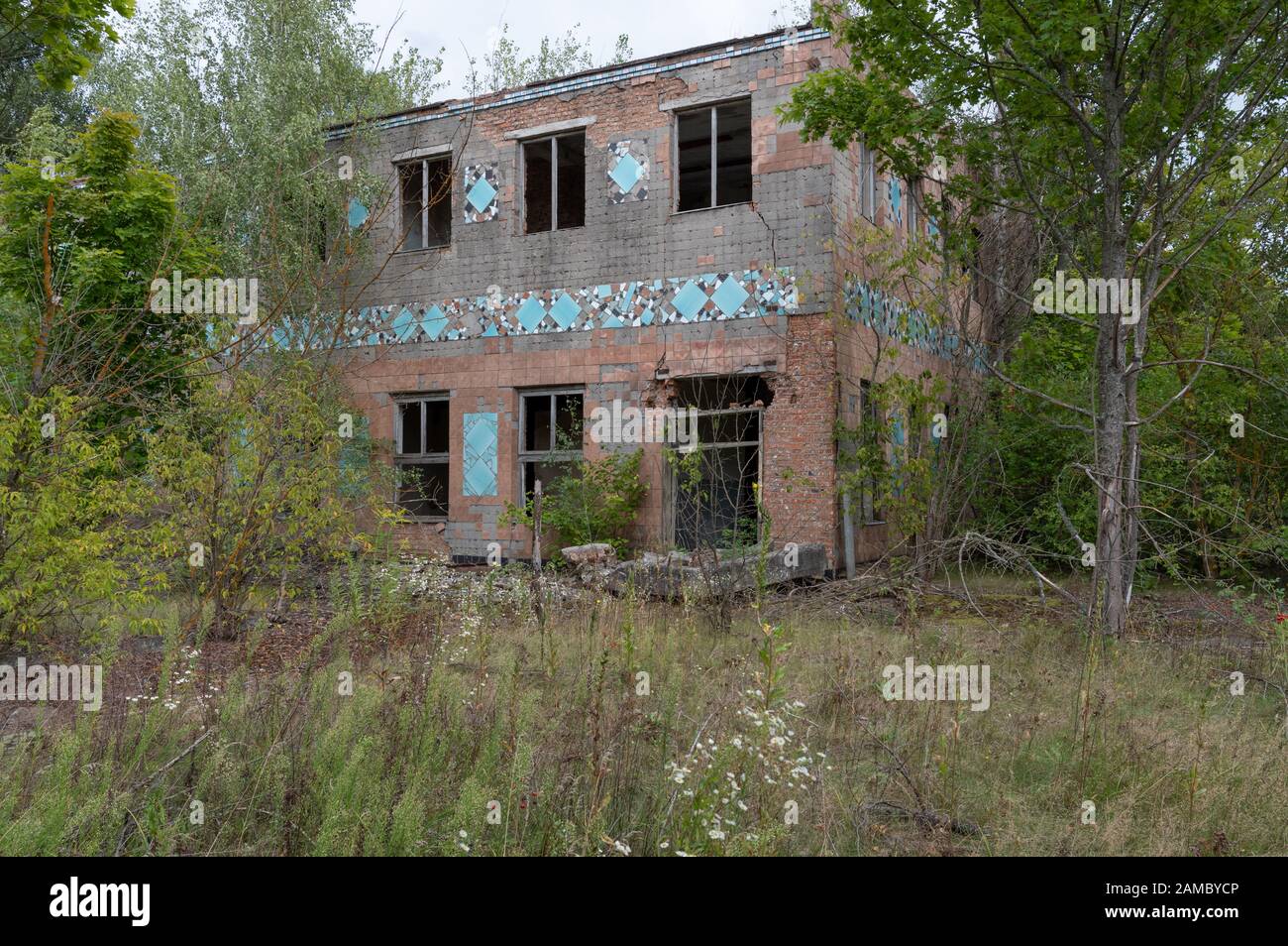 Old soviet building. Soviet architecture. Abandoned government offices ...