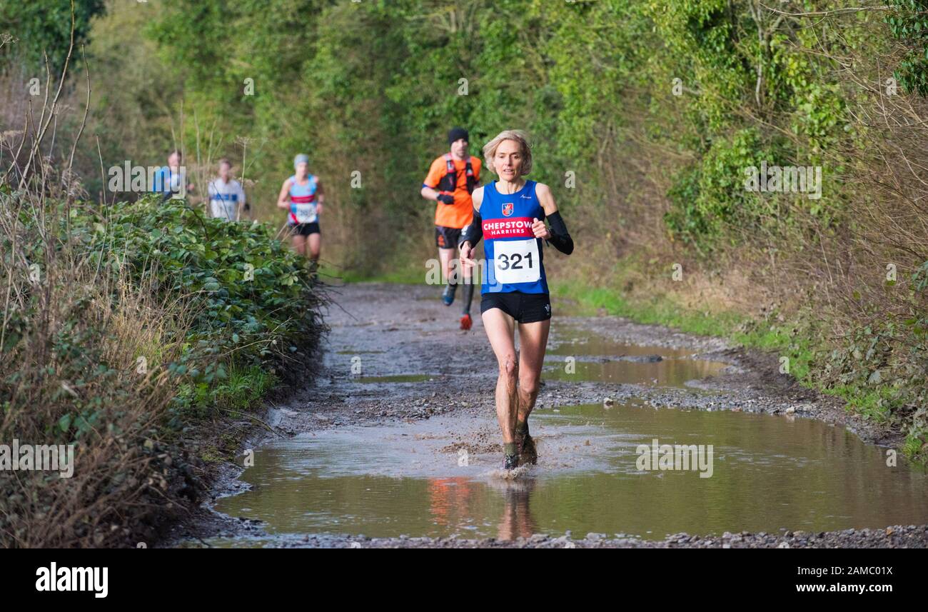 Mud splash on woman hi-res stock photography and images - Alamy