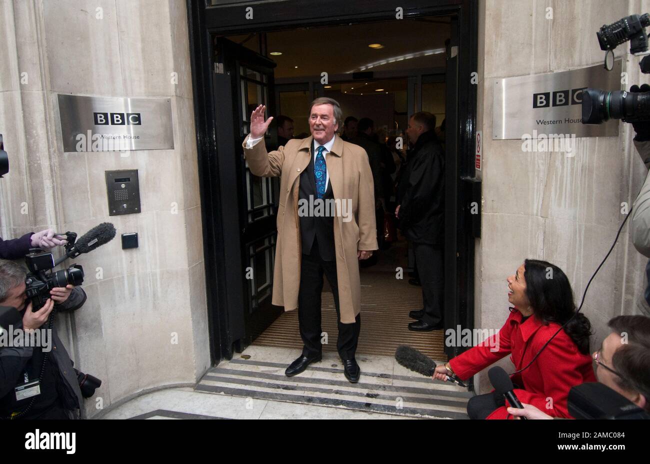 Wogan chat show hi-res stock photography and images - Alamy