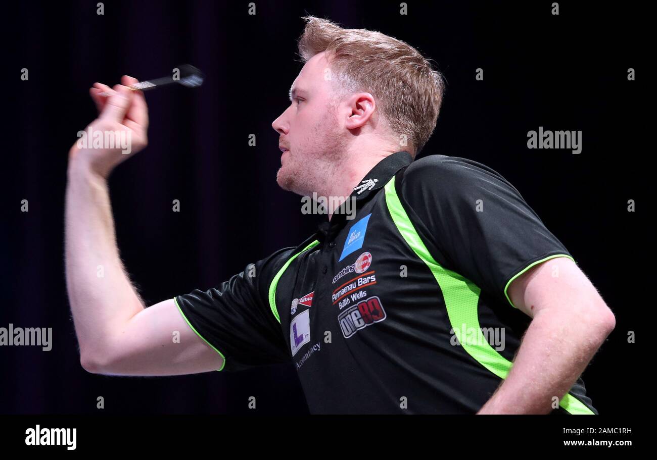 Jim Williams in action during day nine of the BDO World Professional ...