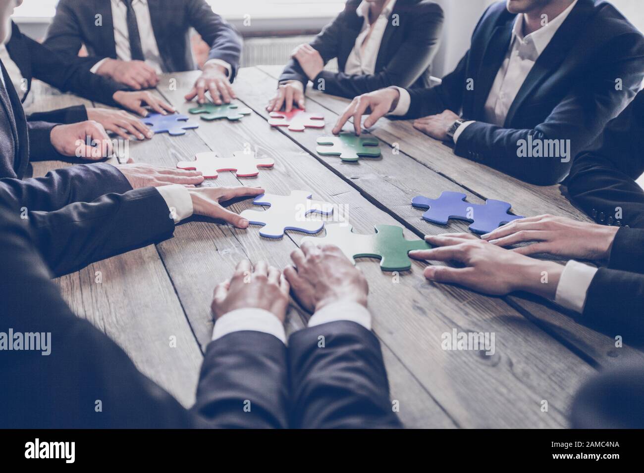 Teamwork problem hi-res stock photography and images - Alamy