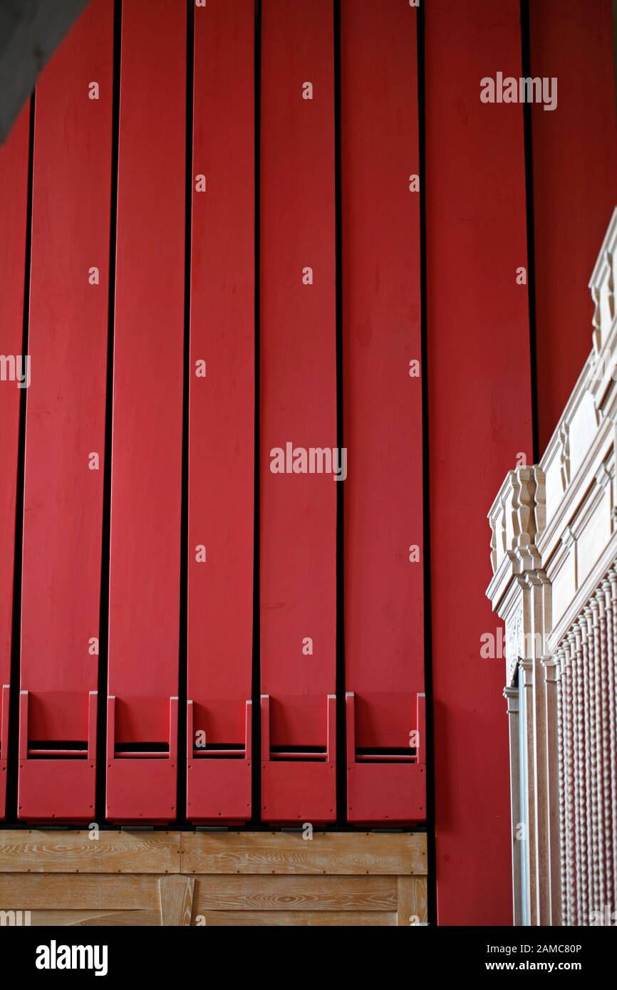 Pink Bass Organ Pipes from a large pipe organ. Wooden Stock Photo - Alamy