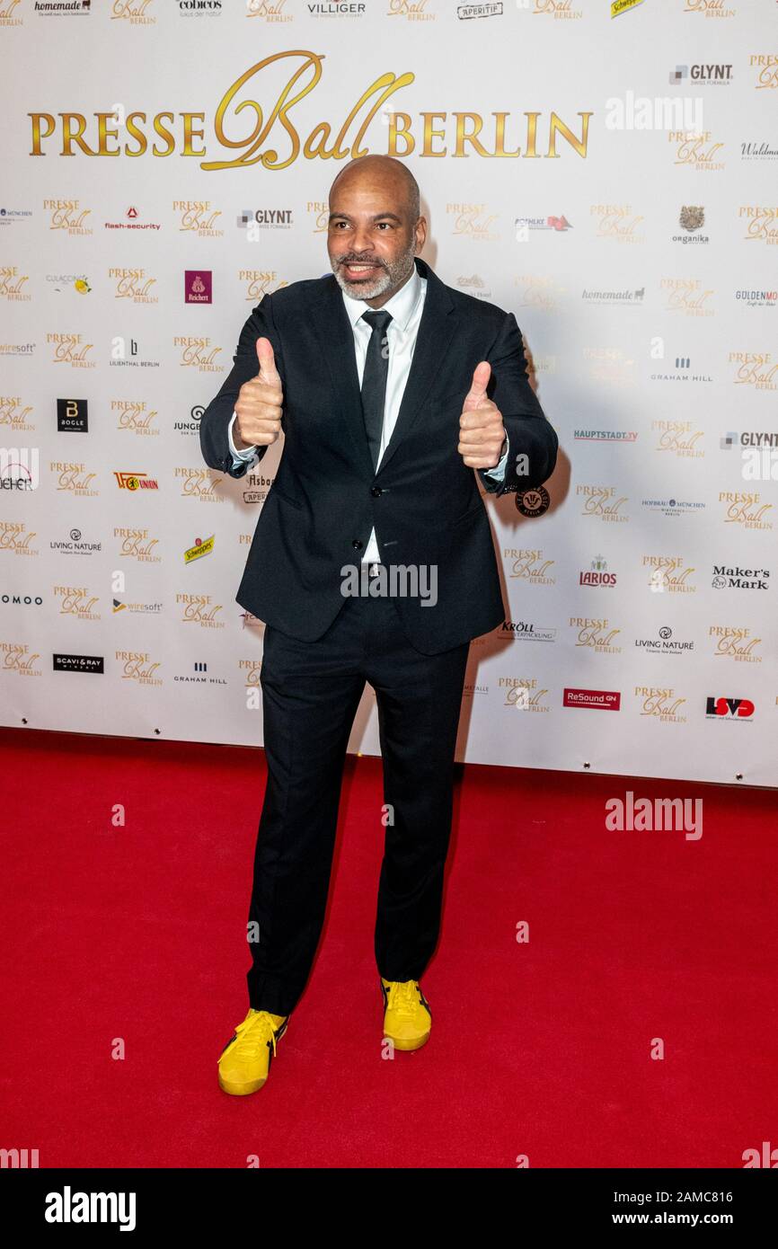 Dan Stein (Saenger), beim 120. Presseball Berlin im Maritim Hotel ...