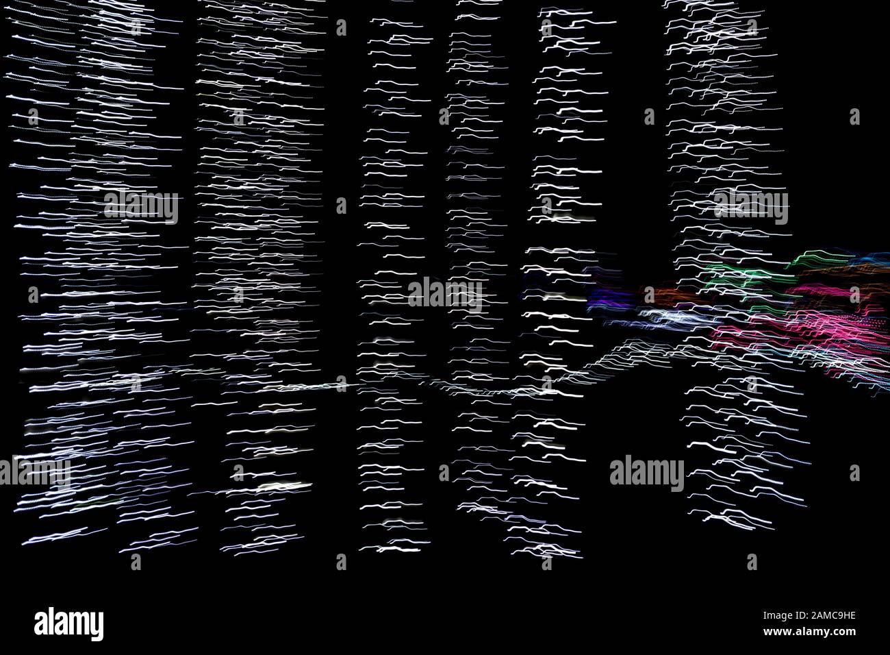 Squiggly lines hi-res stock photography and images - Alamy