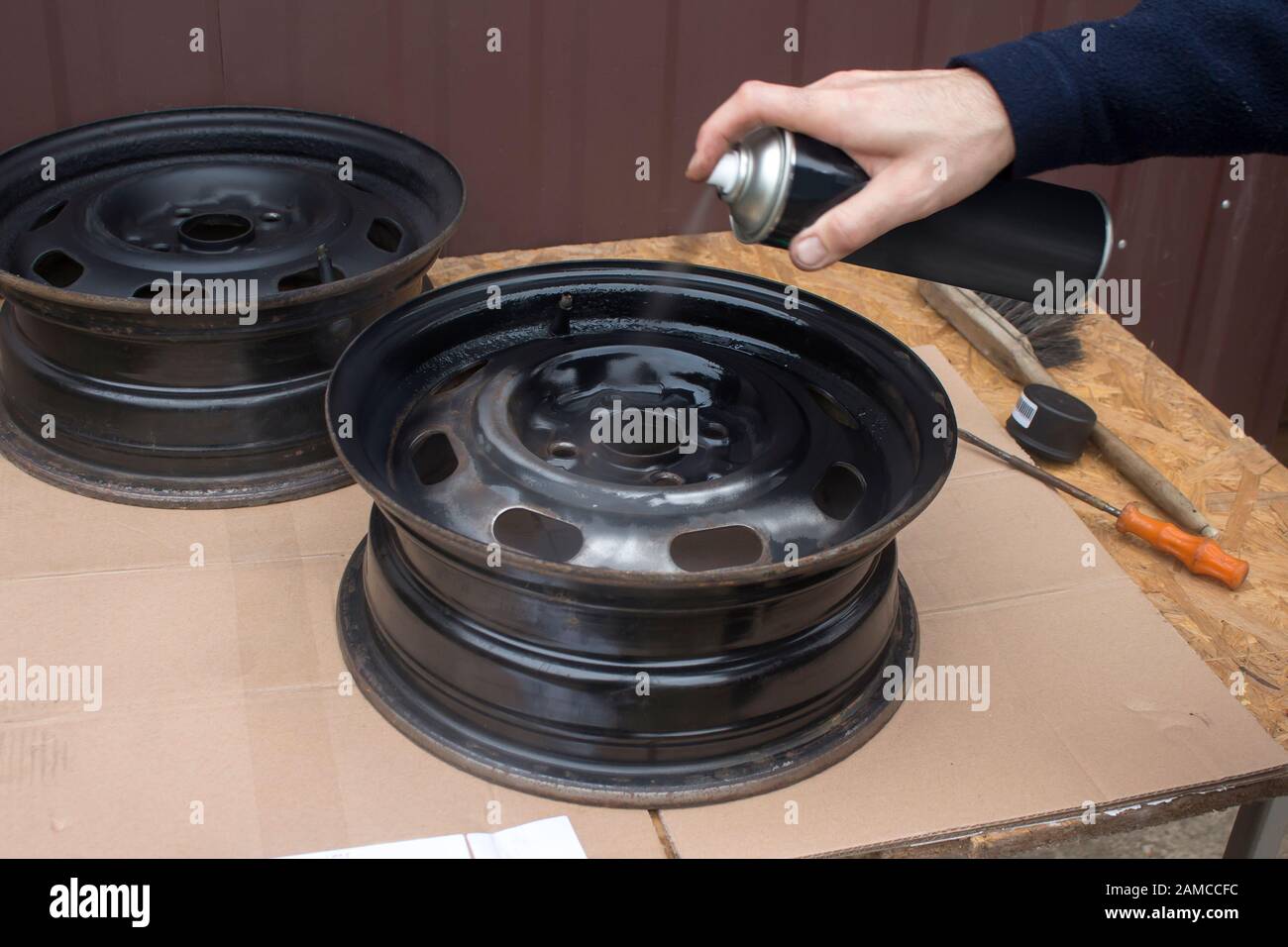 Steel wheel rim hi-res stock photography and images - Alamy