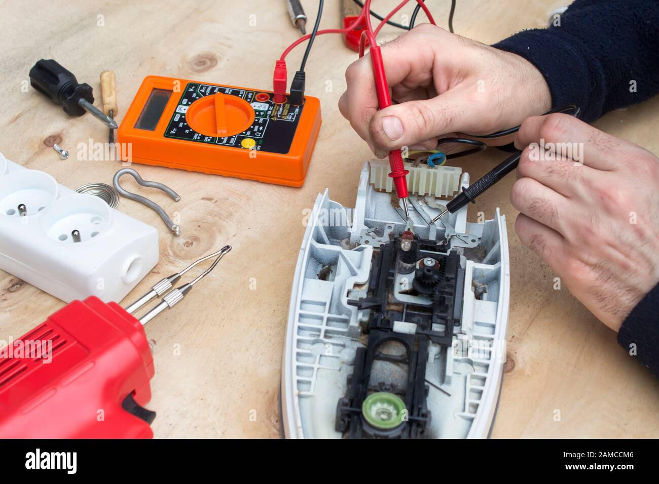 Soldering tin wires hi-res stock photography and images - Alamy
