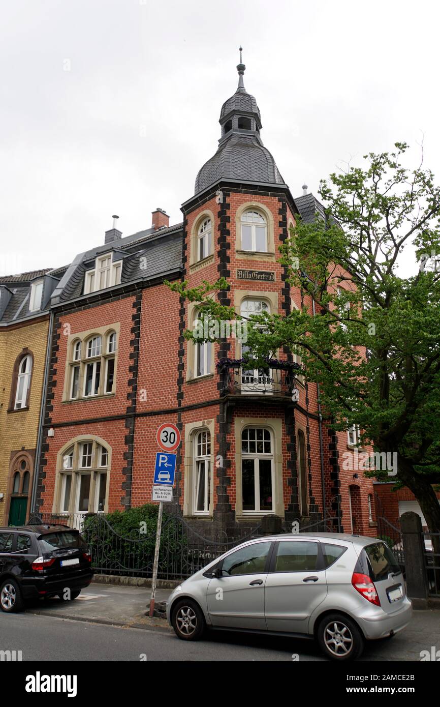 Stadtvilla im Stadtteil Lindenthal, Köln, Nordrhein-Westfalen ...