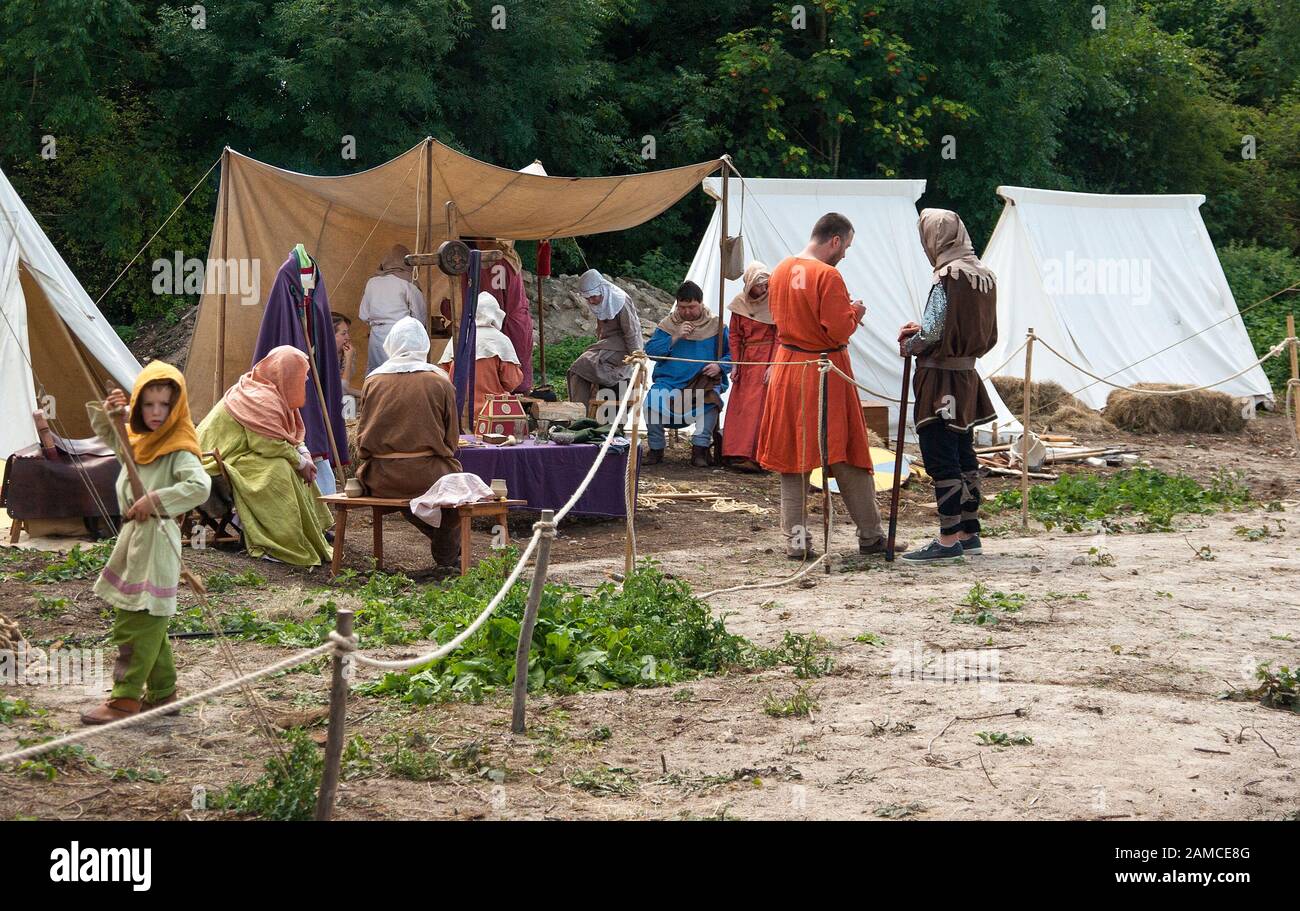 Middle Ages Peasants High Resolution Stock Photography and Images - Alamy