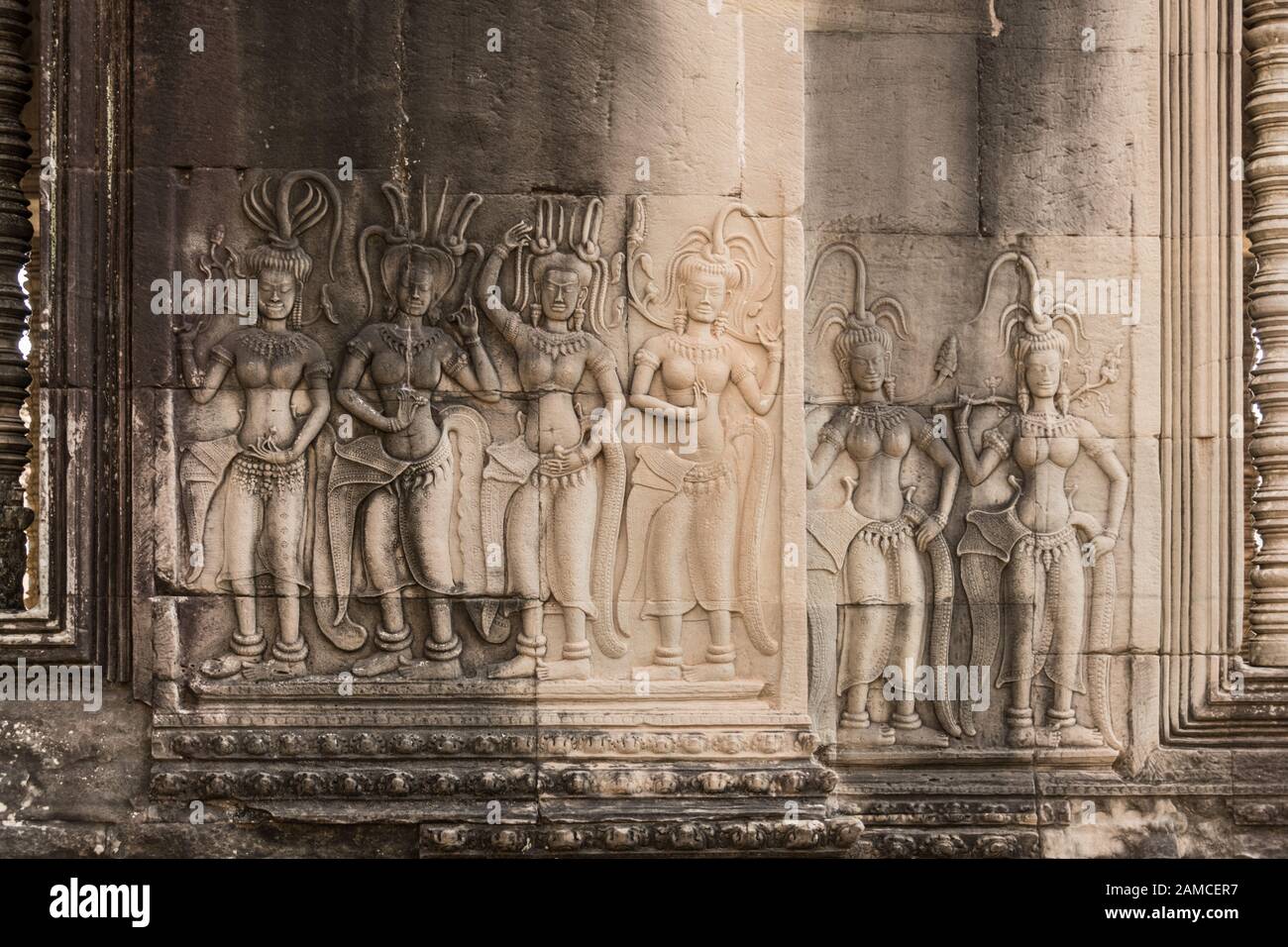 Detailed shots of the reliefs in the Angkor Wat temple, Cambodia Stock ...