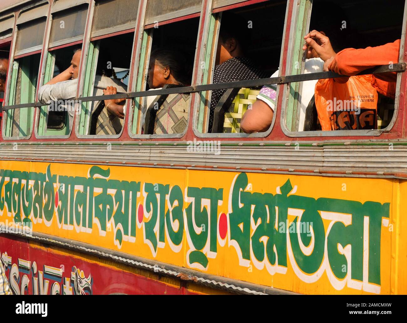 Transport bus indian passengers hi-res stock photography and images - Alamy