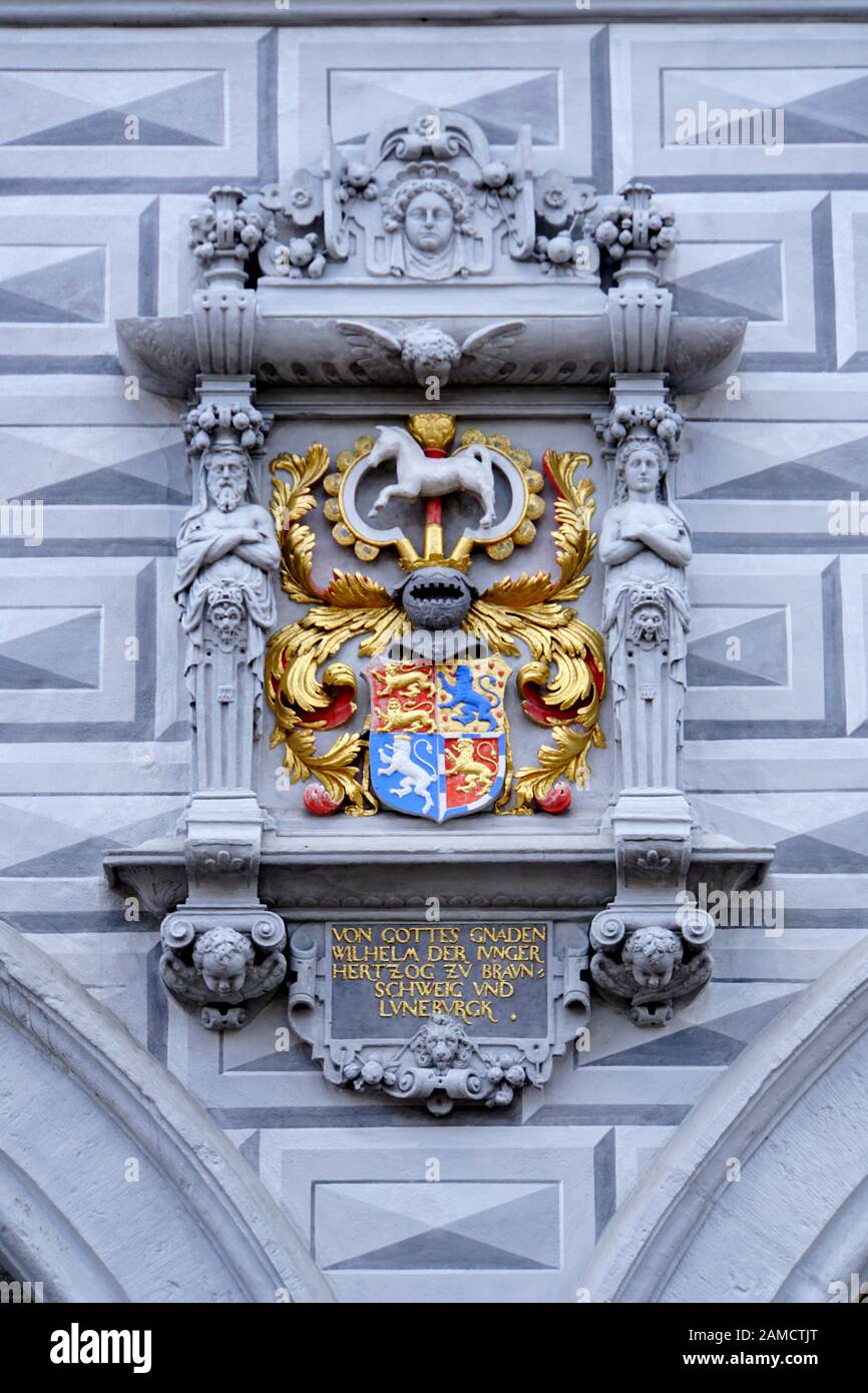 historisches Rathaus Celle - Wappen an der Fassade, Niedersachsen ...