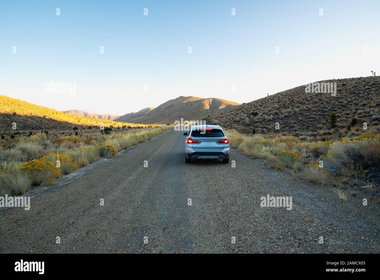 Car death valley hi-res stock photography and images - Alamy