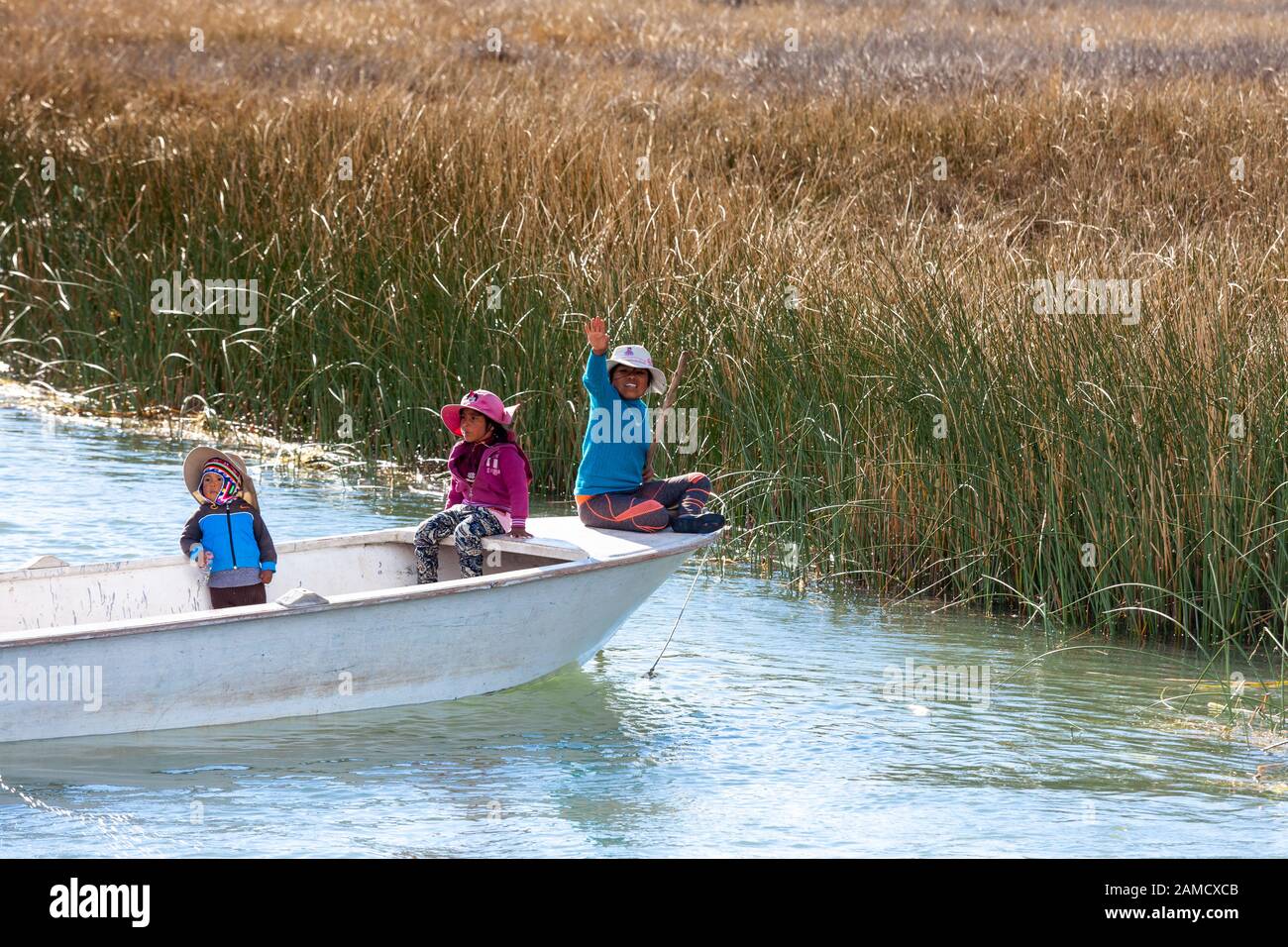 Uros family hi-res stock photography and images - Alamy