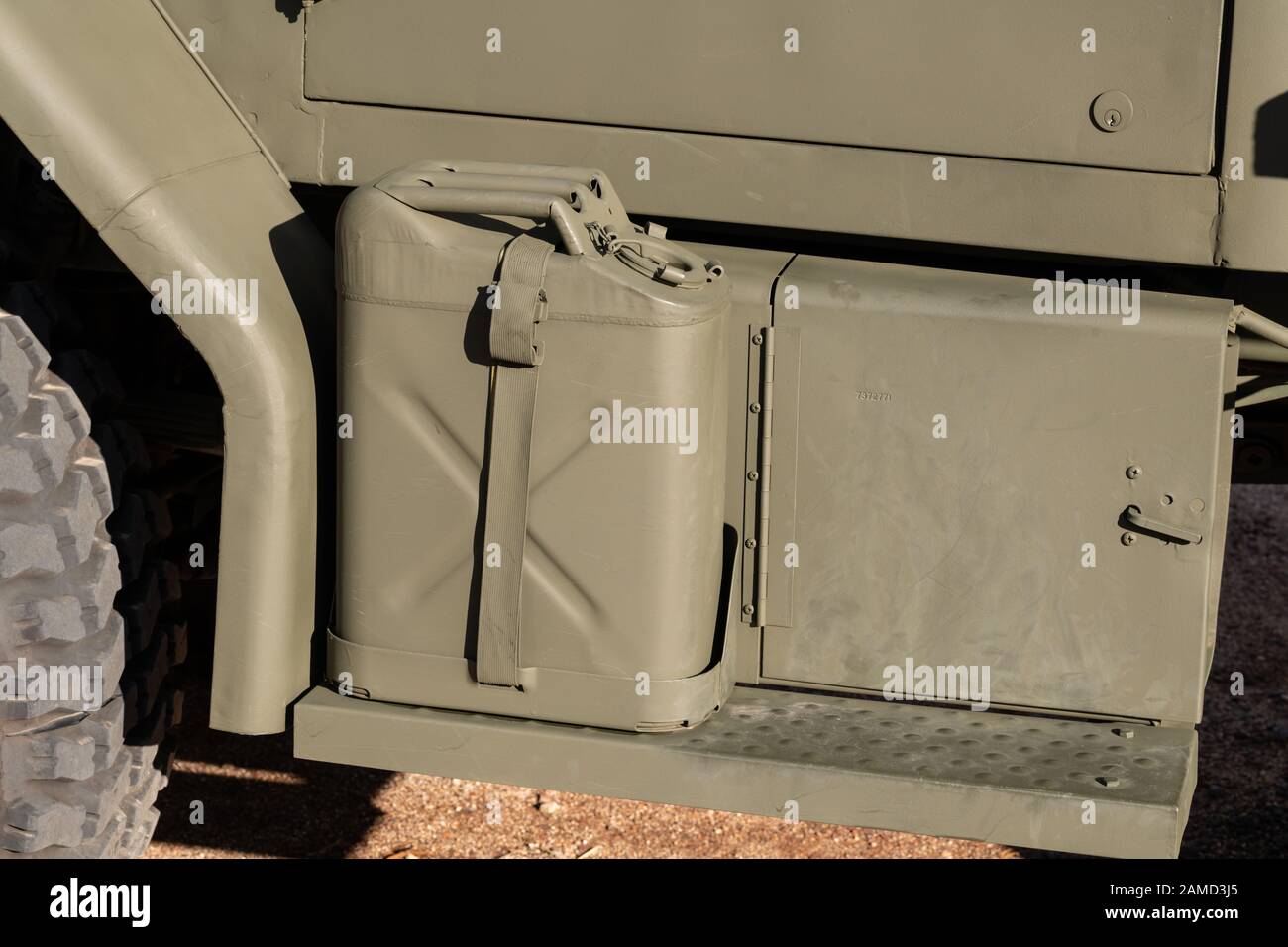 Military jerry can hi-res stock photography and images - Alamy