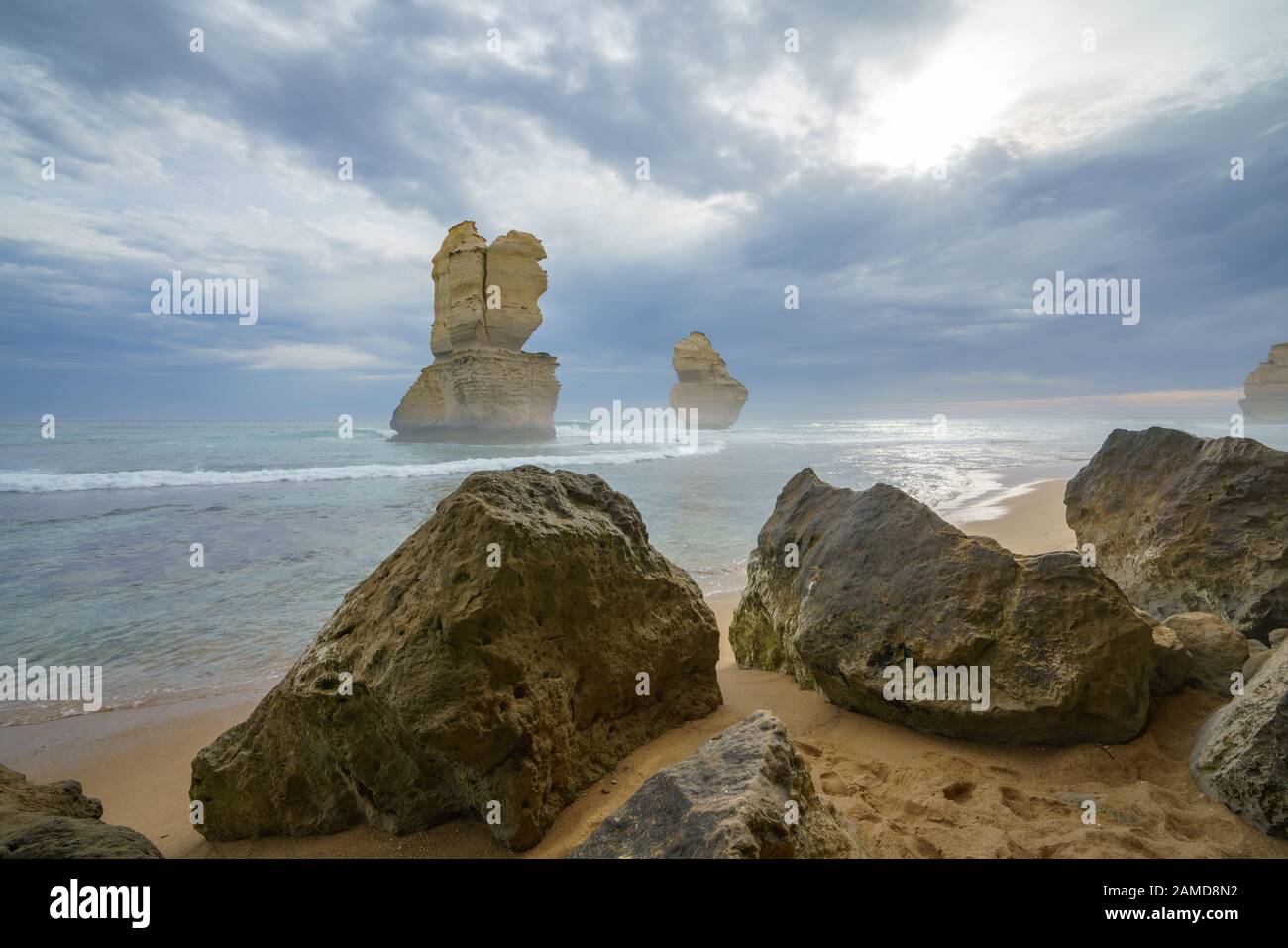 famous gibson steps at sunset, twelve apostles, great ocean road in ...