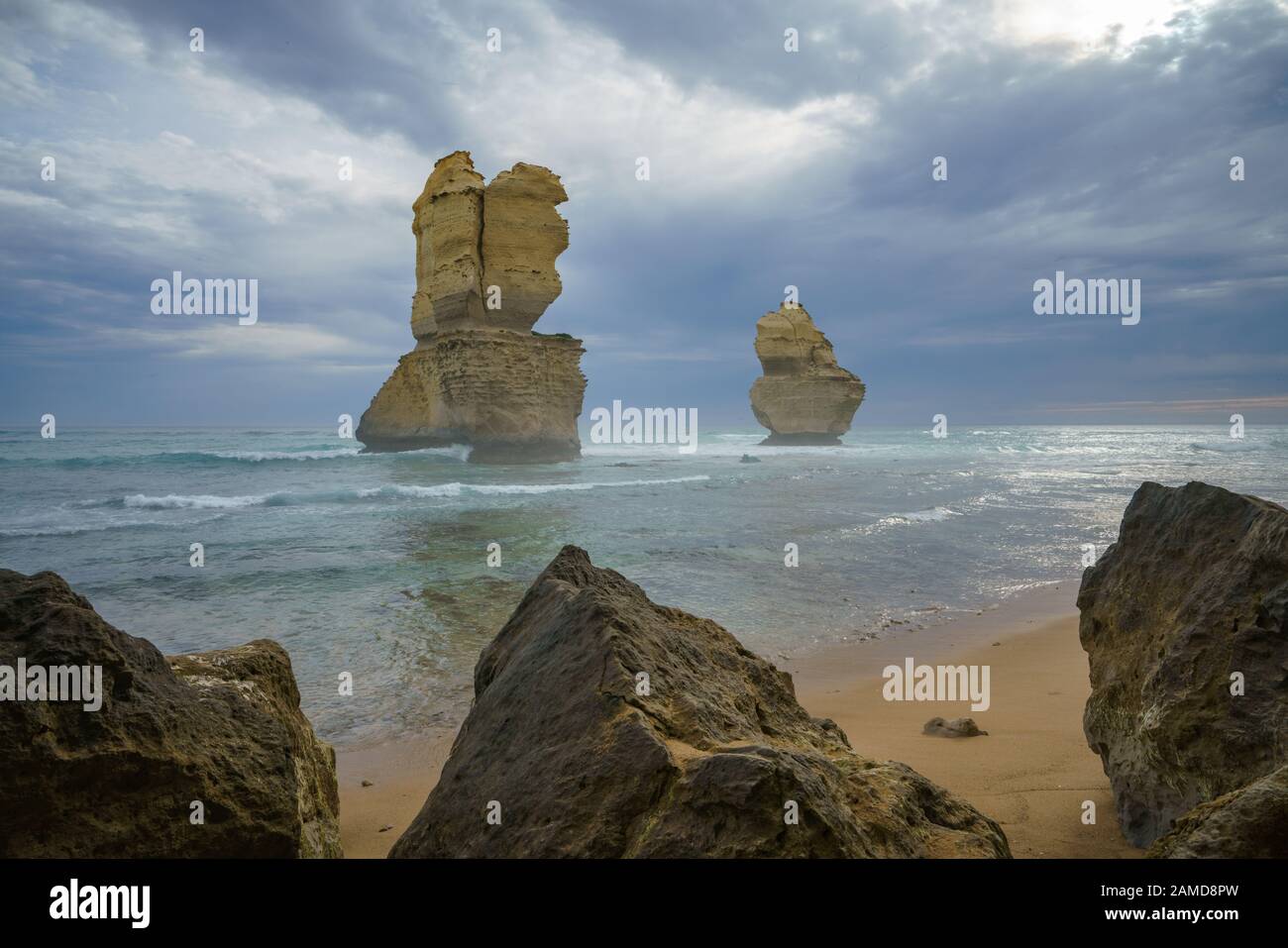 famous gibson steps at sunset, twelve apostles, great ocean road in ...