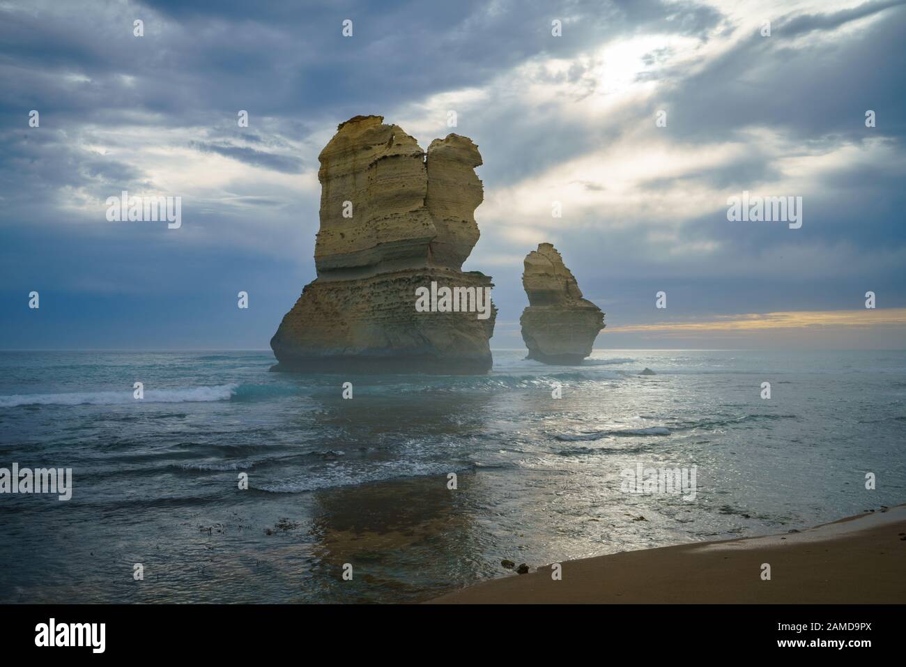 famous gibson steps at sunset, twelve apostles, great ocean road in ...
