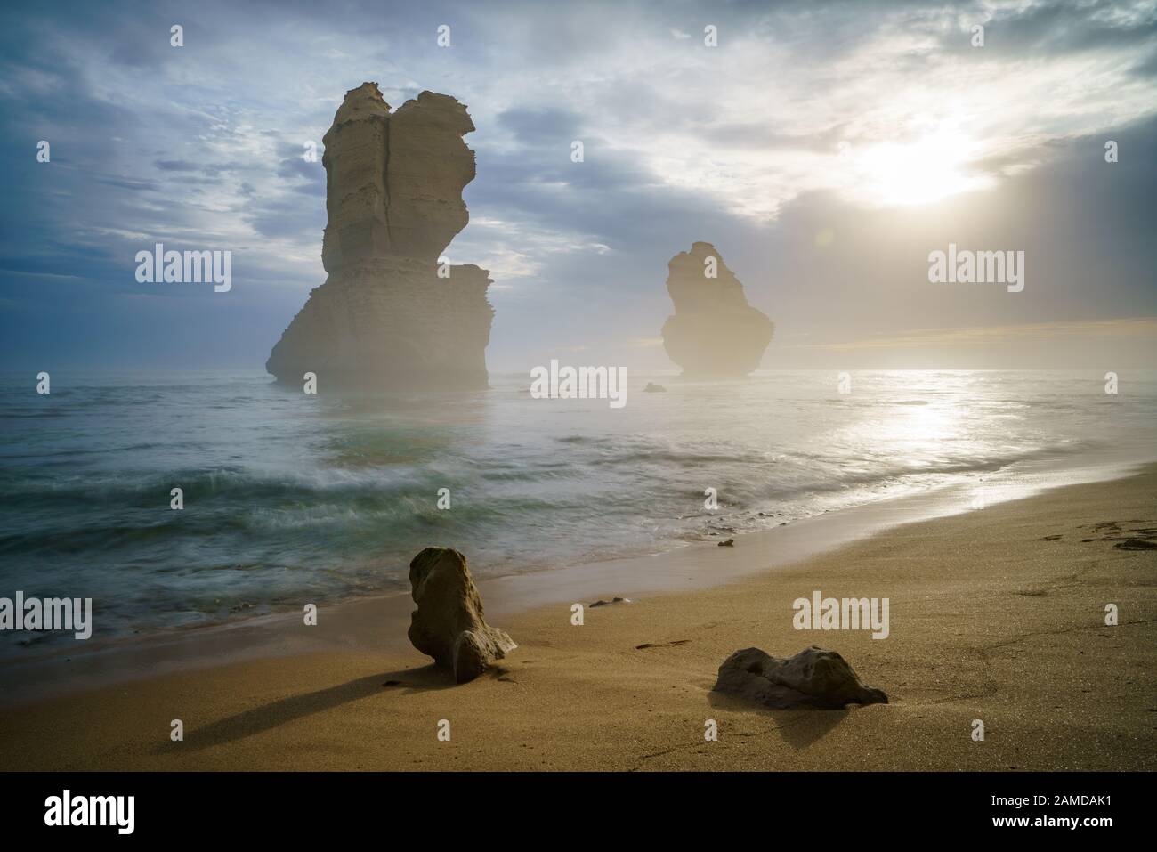 famous gibson steps at sunset, twelve apostles, great ocean road in ...