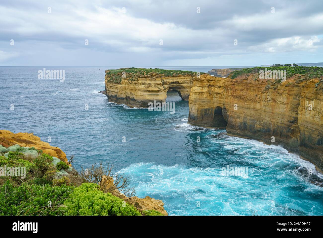 Island arch at loch ard gorge hi-res stock photography and images - Alamy