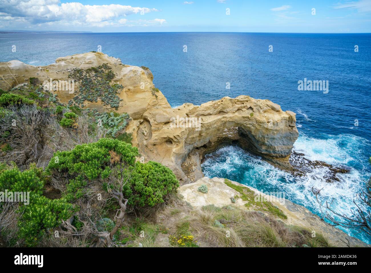 Coastal Arch High Resolution Stock Photography and Images - Alamy