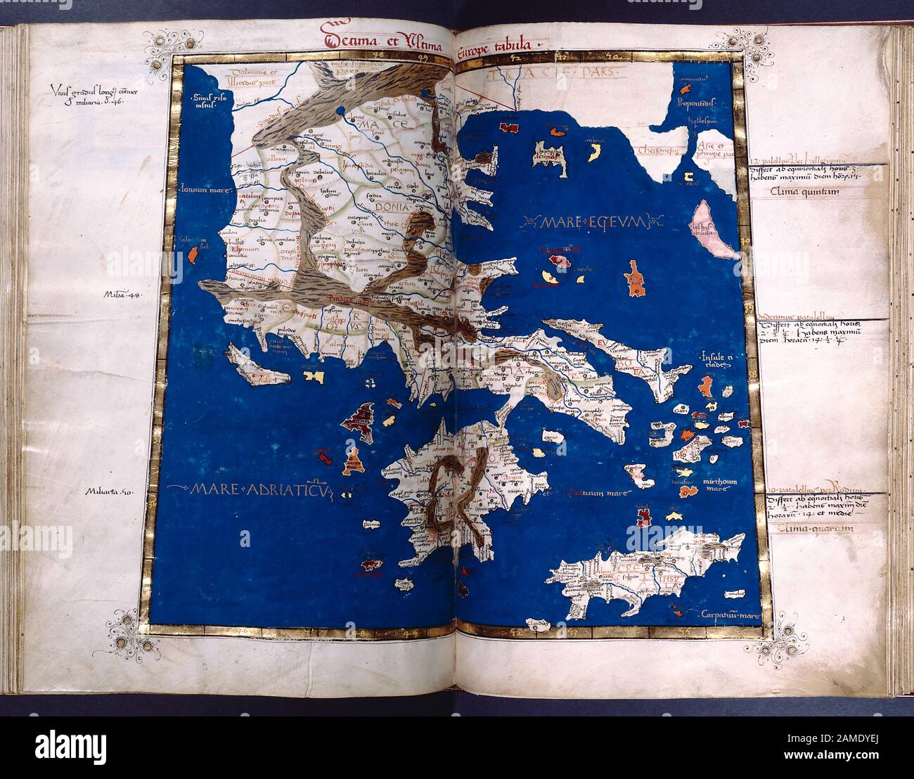 Greece islands maps hi-res stock photography and images - Alamy