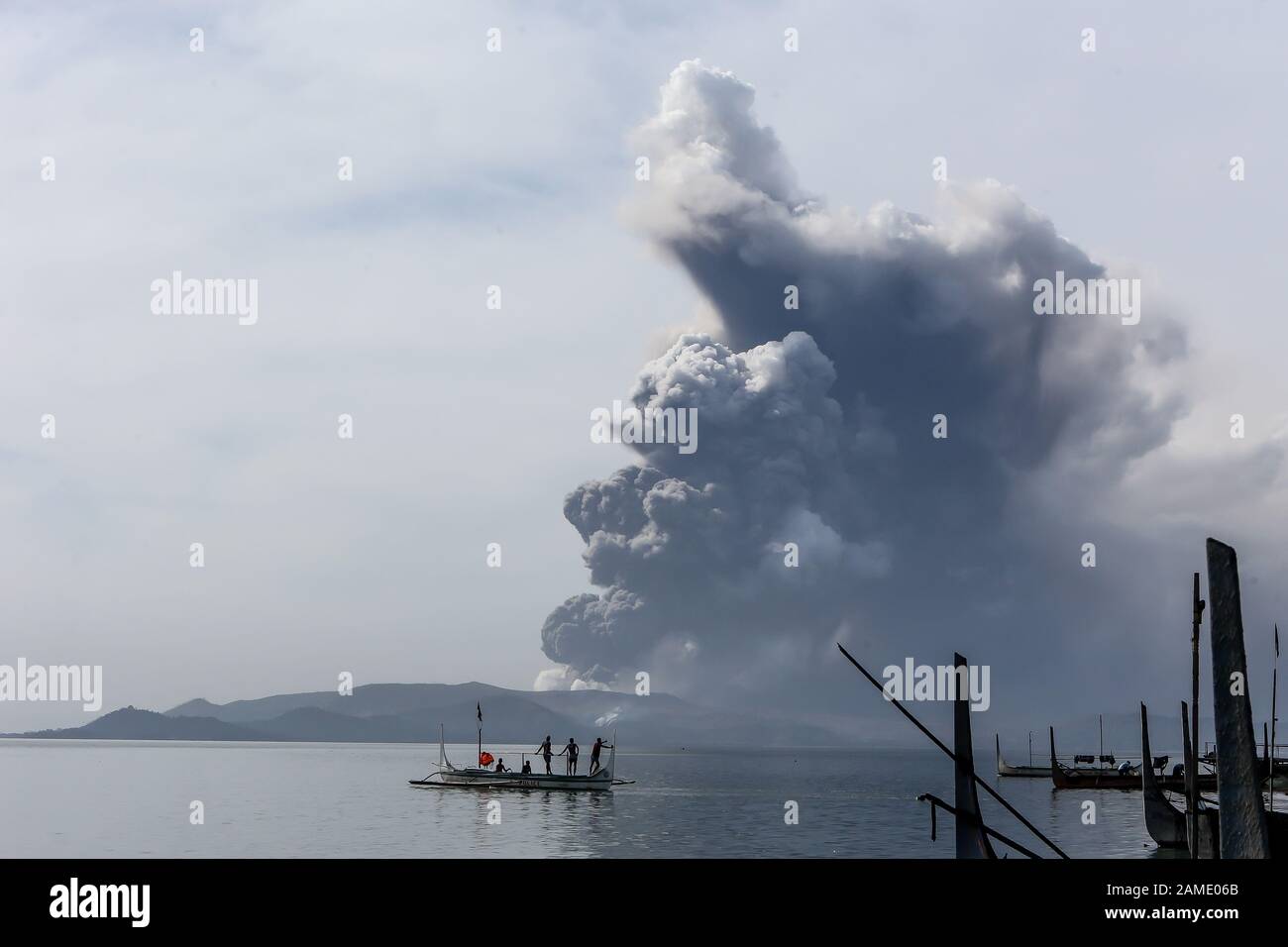 Batangas, Philippines. 13th Jan 2020. The Taal Volcano erupts with a ...