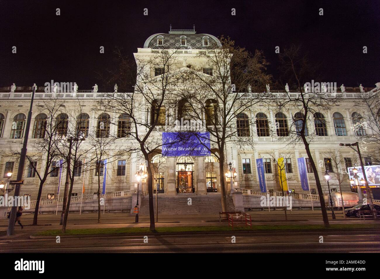 Vienna University at night,Universitätsring, Ringstrasse, Vienna ...