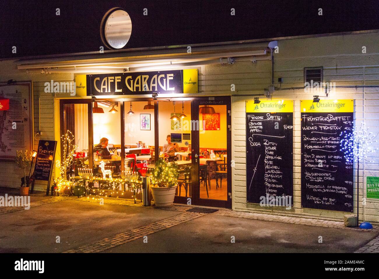 Cafe Garage at night, Grinzing, Vienna, Austria, Europe Stock Photo - Alamy