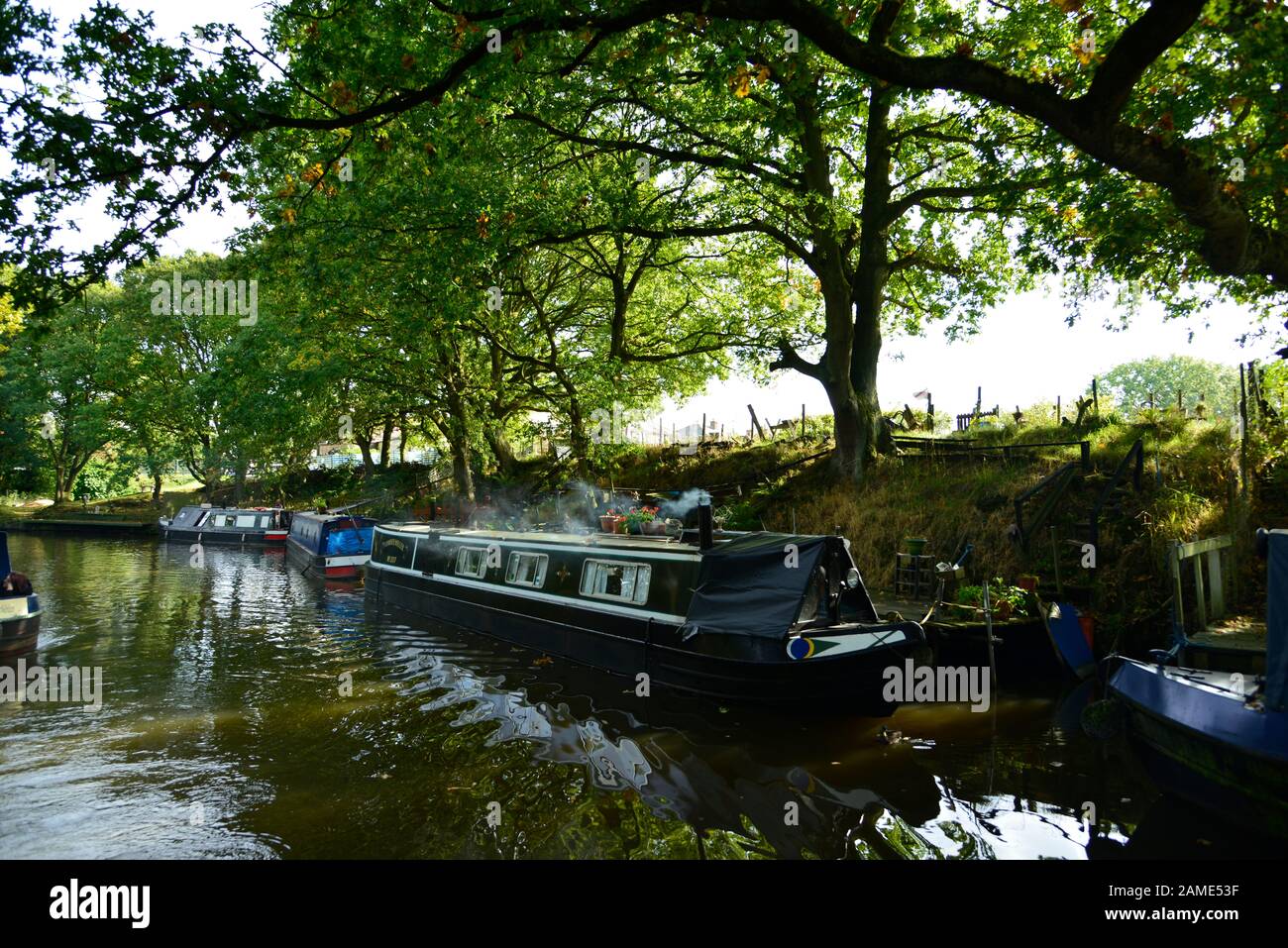 Trip on Leeds-Liverpool canal, United Kingdom Stock Photo - Alamy