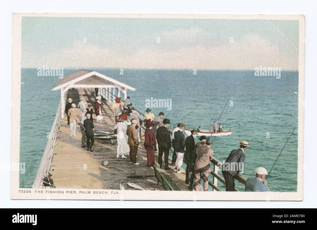 Vintage fishing postcards hi-res stock photography and images - Alamy