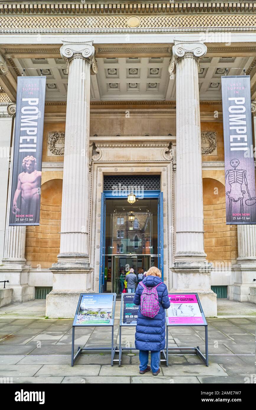 Main entrance to the Ashmolean museum at the university of Oxford ...