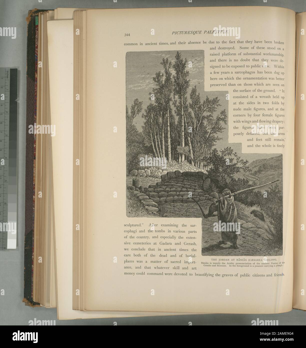 Panias hi-res stock photography and images - Alamy