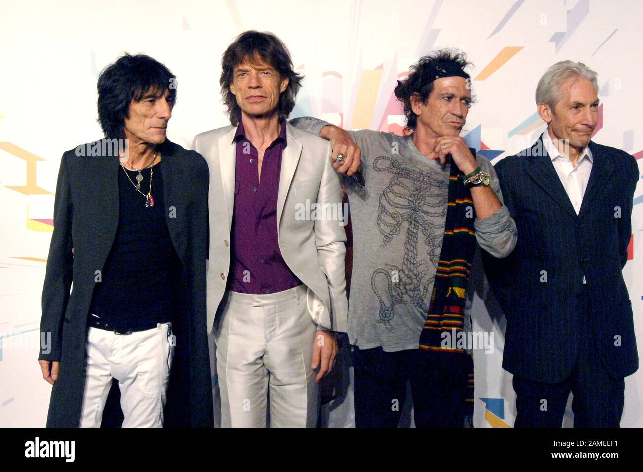 Mick jagger keith richards charlie watts ronnie wood hi-res stock ...