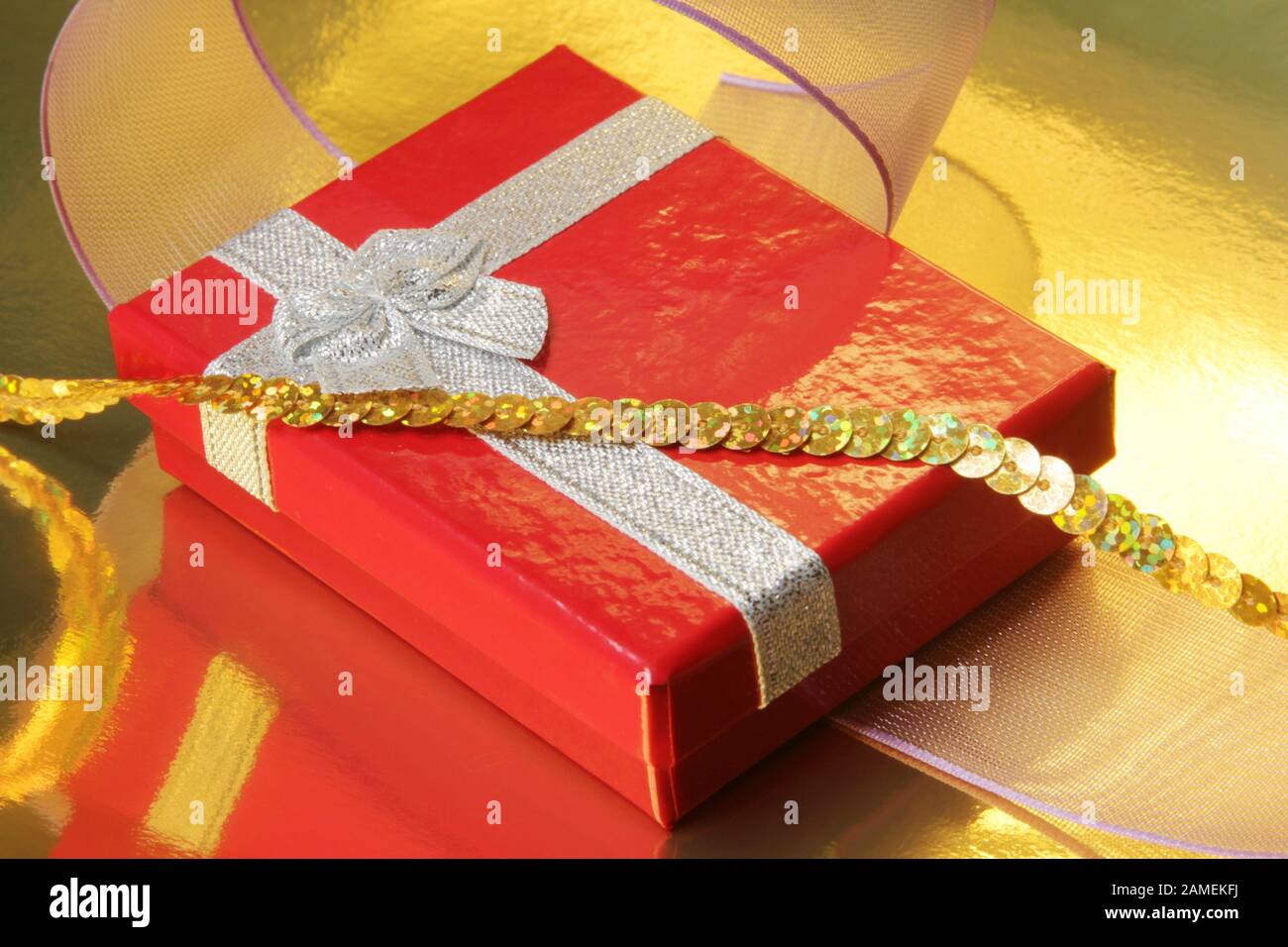Red Gift Box Stock Photo - Alamy