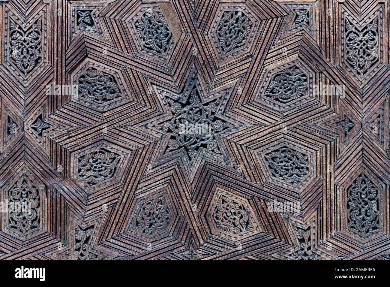Intricate wood carving hi-res stock photography and images - Alamy
