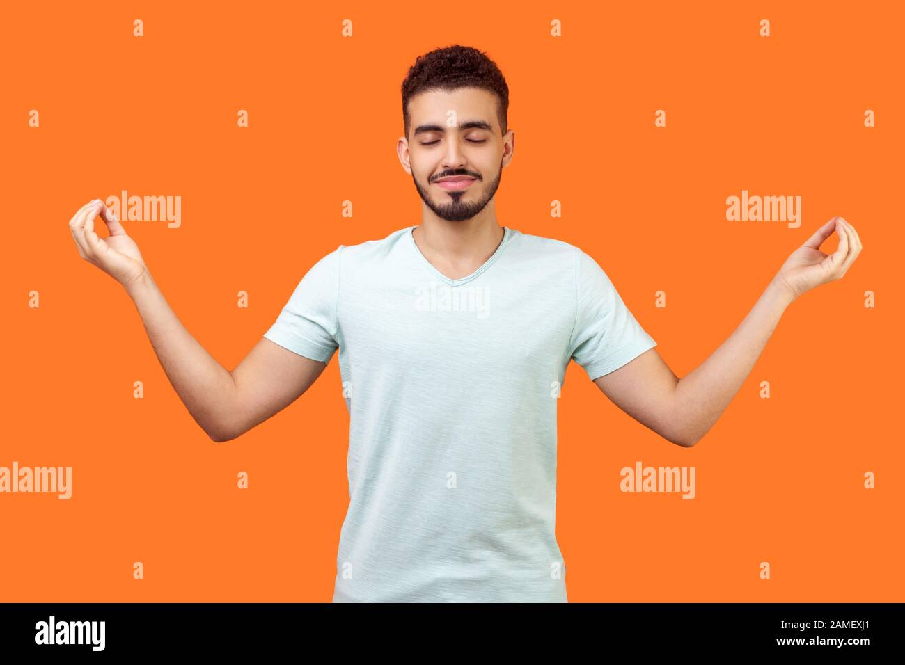 Arab man meditating hi-res stock photography and images - Alamy