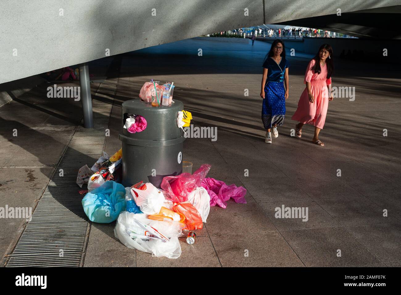 Trash spread around hi-res stock photography and images - Alamy