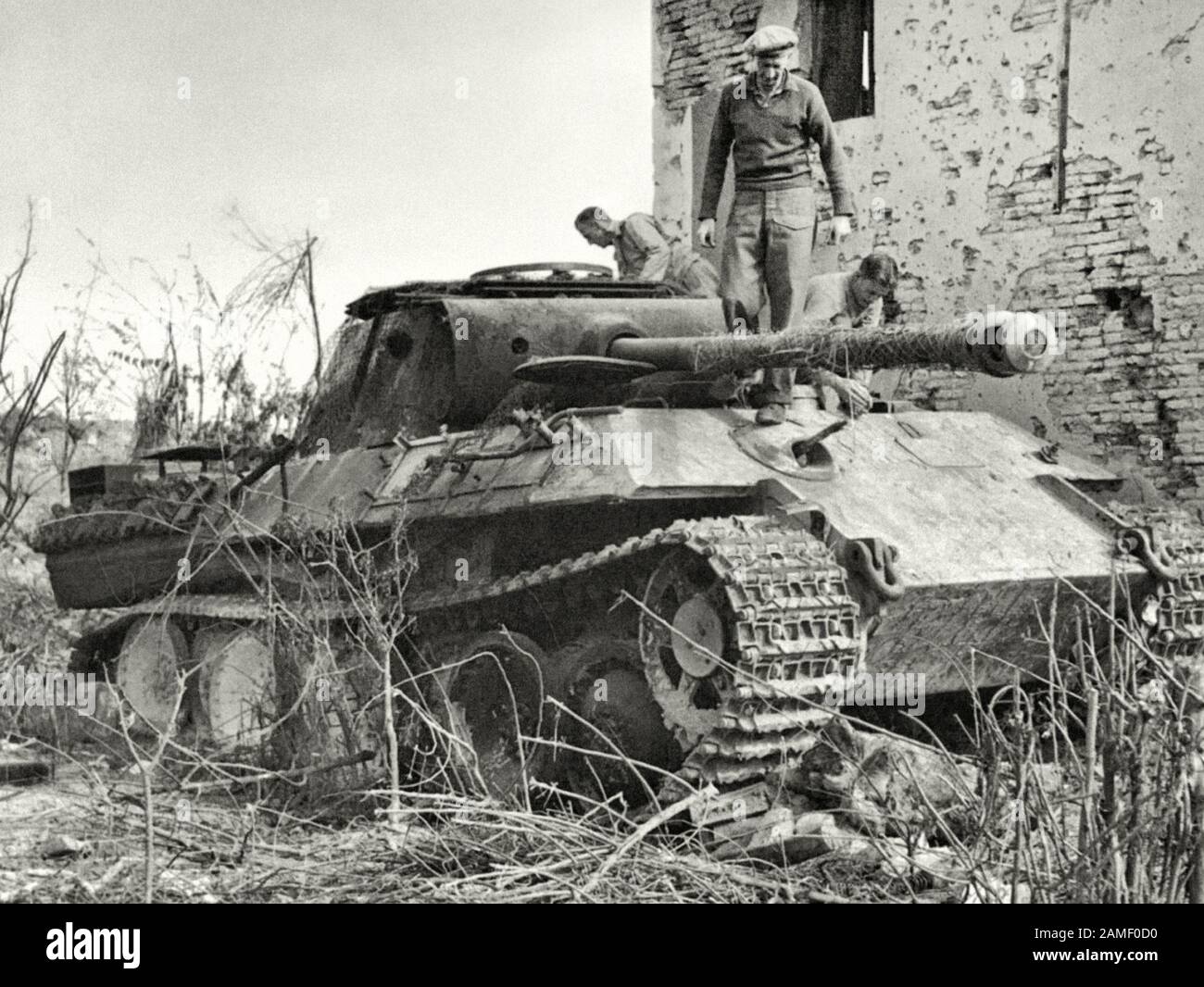 Ww2 British Tank Historical High Resolution Stock Photography and ...