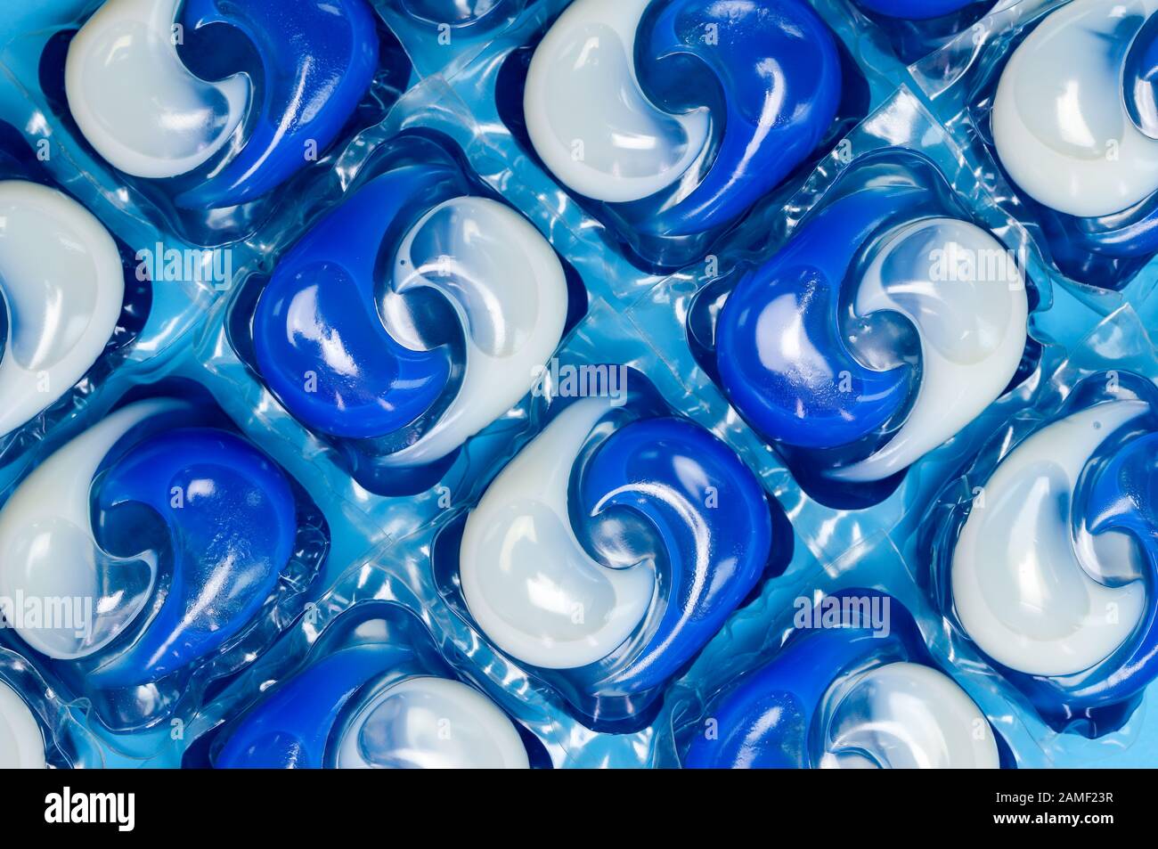 Laundry detergent pods hi-res stock photography and images - Alamy