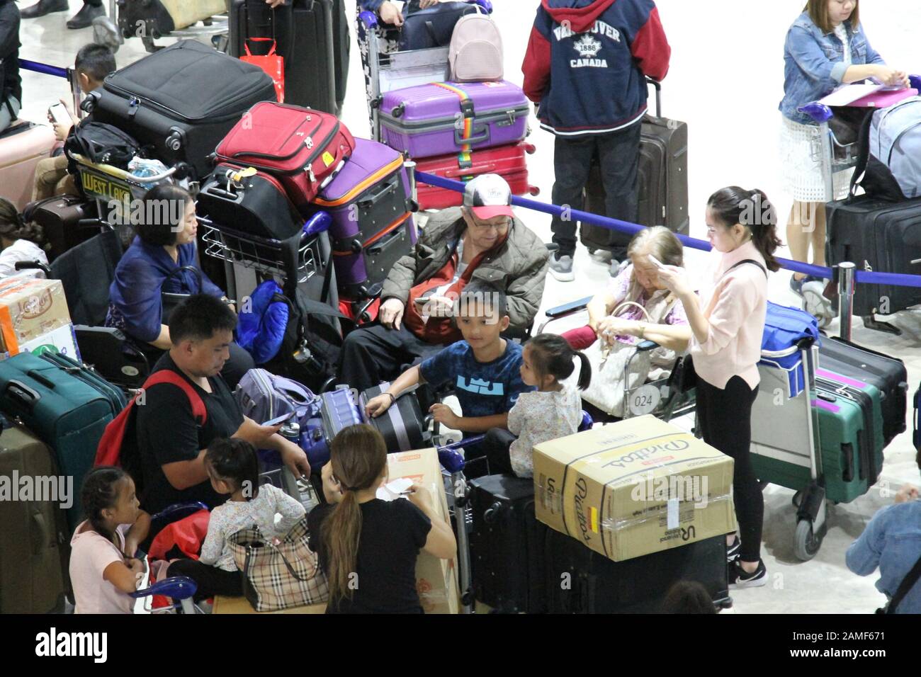 Philippines flights cancelled hi-res stock photography and images - Alamy