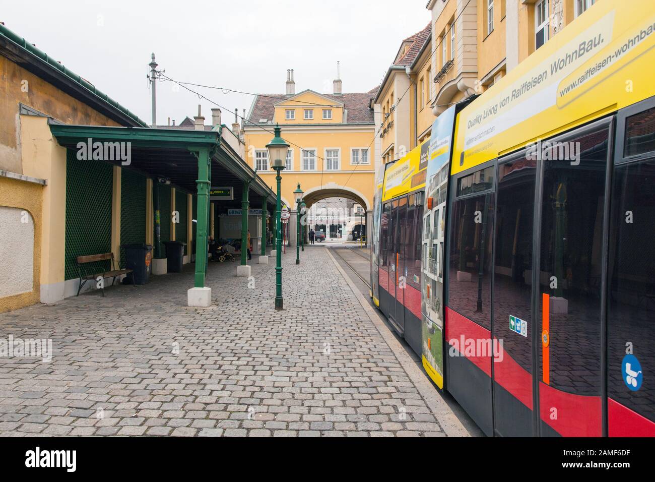 Village grinzing hi-res stock photography and images - Alamy
